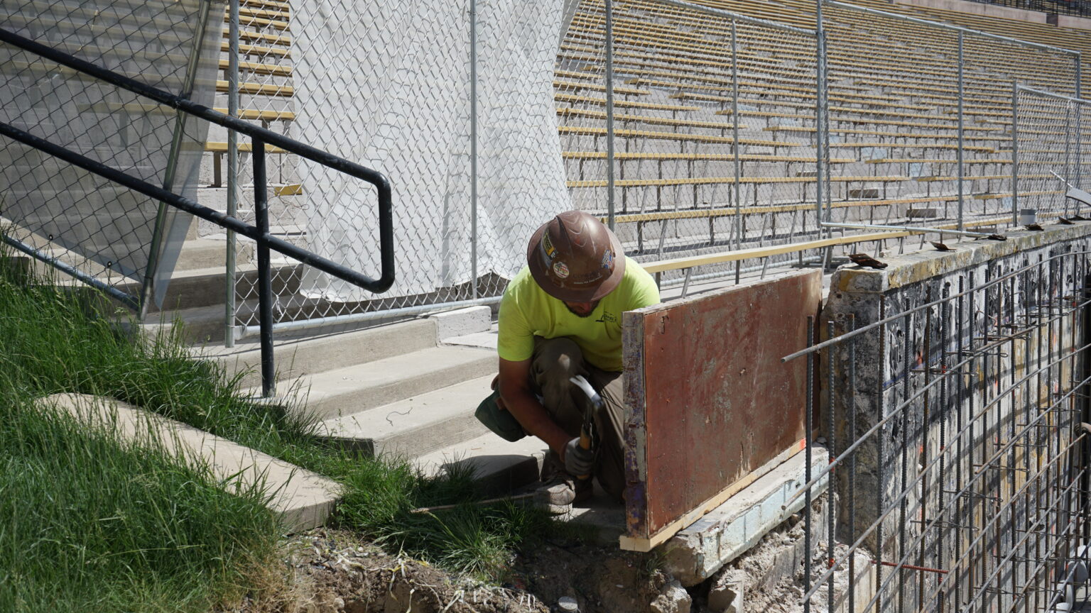 Union Carpenters Building On New Addition To Mizzou Football Stadium ...